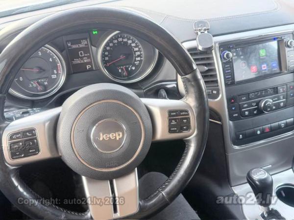 Pelēks Jeep Grand Cherokee 2011 Jehvi, ar dzinēja tilpumu 3.00 L un nobraukumu 433 tūkst. km par 7000 €, foto 6 vietnē AUTOMOTO.COM.LV
