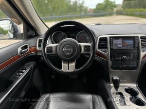 Pelēks Jeep Grand Cherokee 2011 Tartu, ar dzinēja tilpumu 3.00 L un nobraukumu 268 tūkst. km par 8590 €, foto 9 vietnē AUTOMOTO.COM.LV