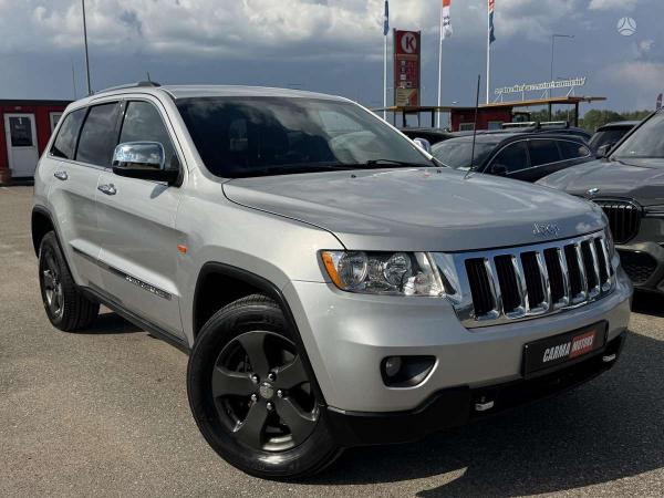 Pelēks Jeep Grand Cherokee 2011 Viļņa, ar dzinēja tilpumu 3.60 L un nobraukumu 216 tūkst. km par 6990 €, foto 6 vietnē AUTOMOTO.COM.LV