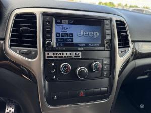 Pelēks Jeep Grand Cherokee 2011 Viļņa, ar dzinēja tilpumu 3.60 L un nobraukumu 216 tūkst. km par 6990 €, foto 28 vietnē AUTOMOTO.COM.LV