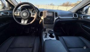 Grey Jeep Grand Cherokee 2012 in Siauliai, with an engine capacity of 2.99 L and mileage of 244 thousand km for 10950 €, photo 21 on AUTOMOTO.COM.LV