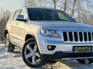 Grey Jeep Grand Cherokee 2012 in Siauliai, with an engine capacity of 2.99 L and mileage of 244 thousand km for 10950 €, photo 15 on AUTOMOTO.COM.LV