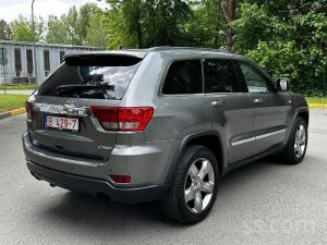 Pelēks Jeep Grand Cherokee 2012 Rīga, ar dzinēja tilpumu 3.00 L un nobraukumu 262 tūkst. km par 8399 €, foto 10 vietnē AUTOMOTO.COM.LV