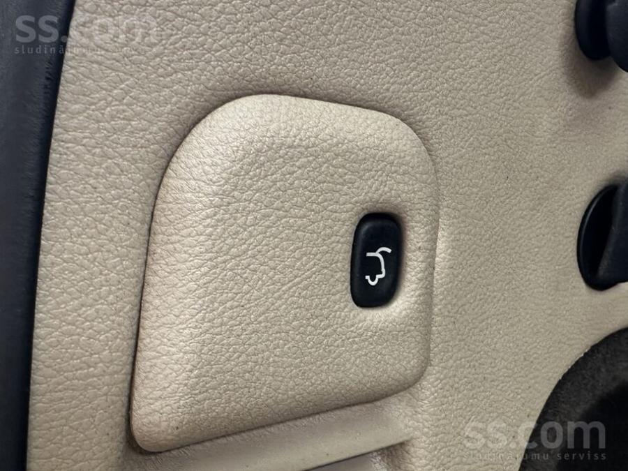 Pelēks Jeep Grand Cherokee 2012 Rīga, ar dzinēja tilpumu 3.00 L un nobraukumu 262 tūkst. km par 8399 €, foto 14 vietnē AUTOMOTO.COM.LV