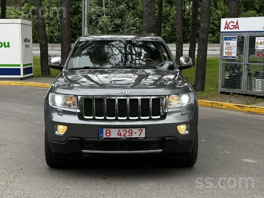 Pelēks Jeep Grand Cherokee 2012 Rīga, ar dzinēja tilpumu 3.00 L un nobraukumu 262 tūkst. km par 8399 €, foto 15 vietnē AUTOMOTO.COM.LV
