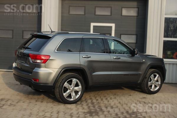 Grey Jeep Grand Cherokee 2012 in Riga, with an engine capacity of 3.00 L and mileage of 0 thousand km for 10990 €, photo 6 on AUTOMOTO.COM.LV