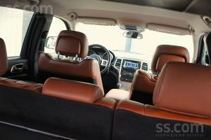 Grey Jeep Grand Cherokee 2012 in Riga, with an engine capacity of 3.00 L and mileage of 0 thousand km for 10990 €, photo 33 on AUTOMOTO.COM.LV