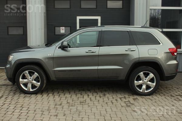 Pelēks Jeep Grand Cherokee 2012 Rīga, ar dzinēja tilpumu 3.00 L un nobraukumu 0 tūkst. km par 10990 €, foto 3 vietnē AUTOMOTO.COM.LV