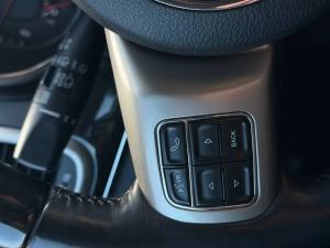 Pelēks Jeep Grand Cherokee 2012 Rīga, ar dzinēja tilpumu 3.00 L un nobraukumu 221 tūkst. km par 9980 €, foto 19 vietnē AUTOMOTO.COM.LV