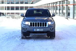 Grey Jeep Grand Cherokee 2012 in Riga, with an engine capacity of 3.00 L and mileage of 221 thousand km for 9980 €, photo 14 on AUTOMOTO.COM.LV
