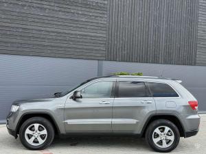 Pelēks Jeep Grand Cherokee 2012 Šauļi, ar dzinēja tilpumu 2.99 L un nobraukumu 172 tūkst. km par 10999 €, foto 6 vietnē AUTOMOTO.COM.LV