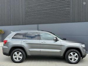 Pelēks Jeep Grand Cherokee 2012 Šauļi, ar dzinēja tilpumu 2.99 L un nobraukumu 172 tūkst. km par 10999 €, foto 7 vietnē AUTOMOTO.COM.LV