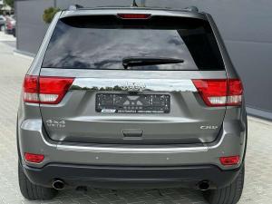 Pelēks Jeep Grand Cherokee 2012 Šauļi, ar dzinēja tilpumu 2.99 L un nobraukumu 172 tūkst. km par 10999 €, foto 13 vietnē AUTOMOTO.COM.LV