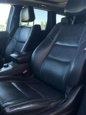 Pelēks Jeep Grand Cherokee 2012 Kauņa, ar dzinēja tilpumu 2.99 L un nobraukumu 225 tūkst. km par 8650 €, foto 15 vietnē AUTOMOTO.COM.LV