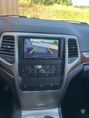 Pelēks Jeep Grand Cherokee 2012 Kauņa, ar dzinēja tilpumu 2.99 L un nobraukumu 225 tūkst. km par 8650 €, foto 20 vietnē AUTOMOTO.COM.LV