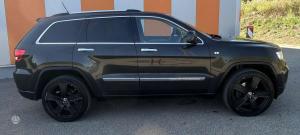 Pelēks Jeep Grand Cherokee 2012 Kauņa, ar dzinēja tilpumu 2.99 L un nobraukumu 225 tūkst. km par 8650 €, foto 27 vietnē AUTOMOTO.COM.LV