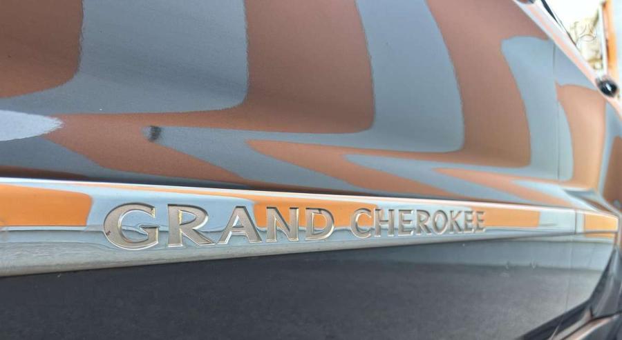 Pelēks Jeep Grand Cherokee 2012 Kauņa, ar dzinēja tilpumu 2.99 L un nobraukumu 225 tūkst. km par 8650 €, foto 29 vietnē AUTOMOTO.COM.LV