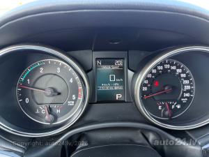 Pelēks Jeep Grand Cherokee 2012 Tartu, ar dzinēja tilpumu 3.00 L un nobraukumu 215 tūkst. km par 9000 €, foto 6 vietnē AUTOMOTO.COM.LV