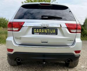 Pelēks Jeep Grand Cherokee 2012 Šauļi, ar dzinēja tilpumu 2.99 L un nobraukumu 166 tūkst. km par 10950 €, foto 7 vietnē AUTOMOTO.COM.LV