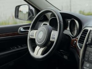 Pelēks Jeep Grand Cherokee 2012 Šauļi, ar dzinēja tilpumu 2.99 L un nobraukumu 166 tūkst. km par 10950 €, foto 27 vietnē AUTOMOTO.COM.LV