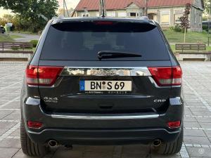 Grey Jeep Grand Cherokee 2012 in Raseiniai, with an engine capacity of 2.99 L and mileage of 226 thousand km for 8350 €, photo 5 on AUTOMOTO.COM.LV