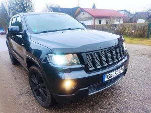 Pelēks Jeep Grand Cherokee 2013 Utena, ar dzinēja tilpumu 2.99 L un nobraukumu 297 tūkst. km par 8300 €, foto  vietnē AUTOMOTO.COM.LV