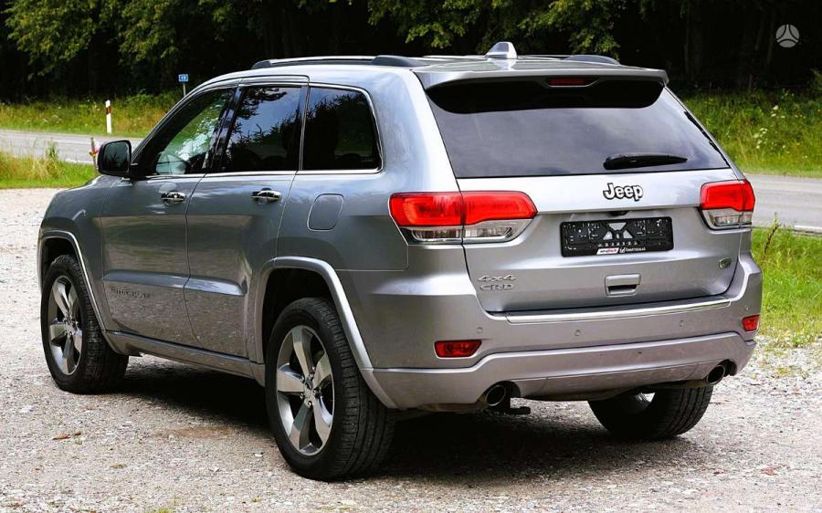 Grey Jeep Grand Cherokee 2013 in Kretinga, with an engine capacity of 2.99 L and mileage of 198 thousand km for 14499 €, photo 10 on AUTOMOTO.COM.LV