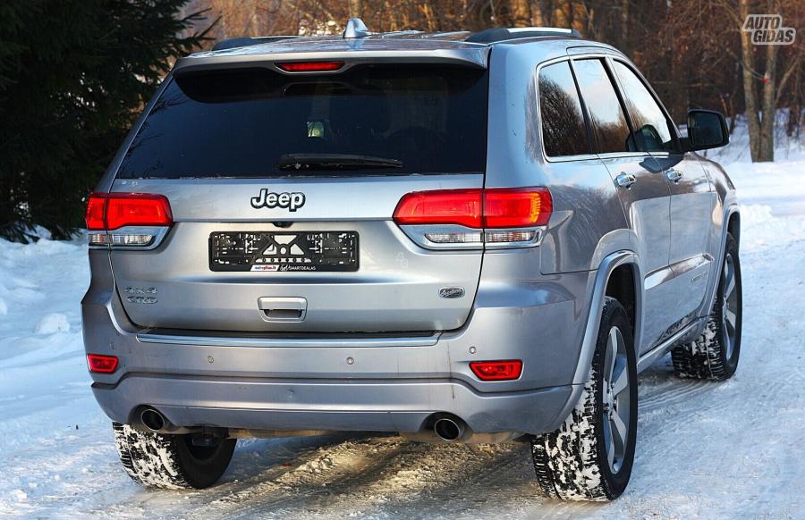 Grey Jeep Grand Cherokee 2013 in Petrikaiciai, with an engine capacity of 3.00 L and mileage of 198 thousand km for 13999 €, photo 13 on AUTOMOTO.COM.LV