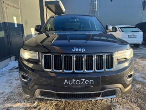 Pelēks Jeep Grand Cherokee 2013 Tallina, ar dzinēja tilpumu 3.00 L un nobraukumu 252 tūkst. km par 10995 €, foto 2 vietnē AUTOMOTO.COM.LV