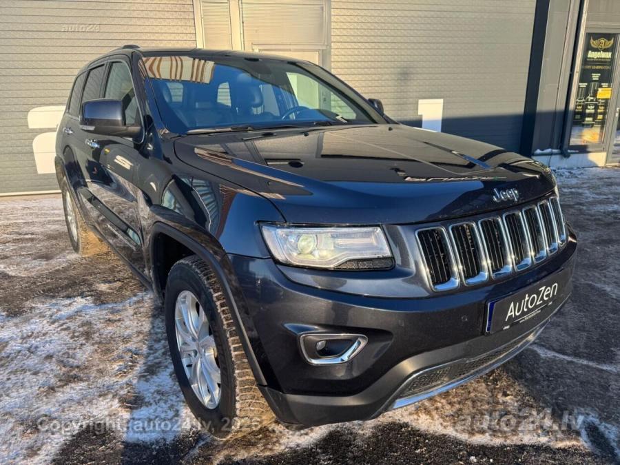 Pelēks Jeep Grand Cherokee 2013 Tallina, ar dzinēja tilpumu 3.00 L un nobraukumu 252 tūkst. km par 10995 €, foto 3 vietnē AUTOMOTO.COM.LV