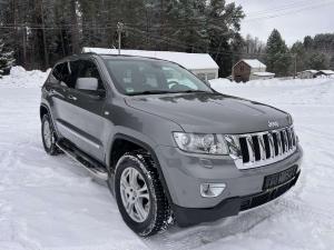 Pelēks Jeep Grand Cherokee 2013 Utena, ar dzinēja tilpumu 2.99 L un nobraukumu 184 tūkst. km par 9200 €, foto 2 vietnē AUTOMOTO.COM.LV