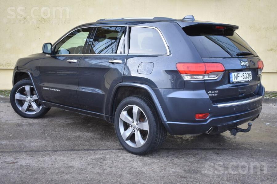 Pelēks Jeep Grand Cherokee 2013 Talsi, ar dzinēja tilpumu 3.00 L un nobraukumu 199 tūkst. km par 13000 €, foto 3 vietnē AUTOMOTO.COM.LV