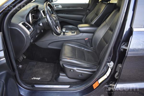 Pelēks Jeep Grand Cherokee 2013 Talsi, ar dzinēja tilpumu 3.00 L un nobraukumu 199 tūkst. km par 13000 €, foto 4 vietnē AUTOMOTO.COM.LV