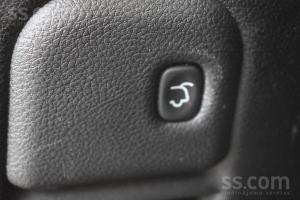 Pelēks Jeep Grand Cherokee 2013 Talsi, ar dzinēja tilpumu 3.00 L un nobraukumu 199 tūkst. km par 13000 €, foto 9 vietnē AUTOMOTO.COM.LV