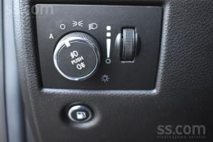 Pelēks Jeep Grand Cherokee 2013 Talsi, ar dzinēja tilpumu 3.00 L un nobraukumu 199 tūkst. km par 13000 €, foto 14 vietnē AUTOMOTO.COM.LV