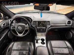 Pelēks Jeep Grand Cherokee 2013 Rīga, ar dzinēja tilpumu 3.00 L un nobraukumu 0 tūkst. km par 7950 €, foto 12 vietnē AUTOMOTO.COM.LV