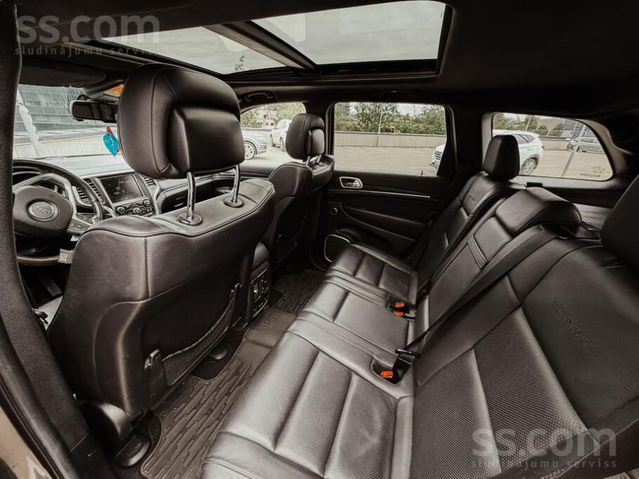 Pelēks Jeep Grand Cherokee 2013 Rīga, ar dzinēja tilpumu 3.00 L un nobraukumu 0 tūkst. km par 7950 €, foto 18 vietnē AUTOMOTO.COM.LV