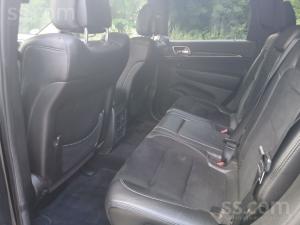Pelēks Jeep Grand Cherokee 2013 Rīga, ar dzinēja tilpumu 3.00 L un nobraukumu 179 tūkst. km par 9500 €, foto 13 vietnē AUTOMOTO.COM.LV