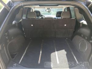 Pelēks Jeep Grand Cherokee 2013 Rīga, ar dzinēja tilpumu 3.00 L un nobraukumu 179 tūkst. km par 9500 €, foto 16 vietnē AUTOMOTO.COM.LV
