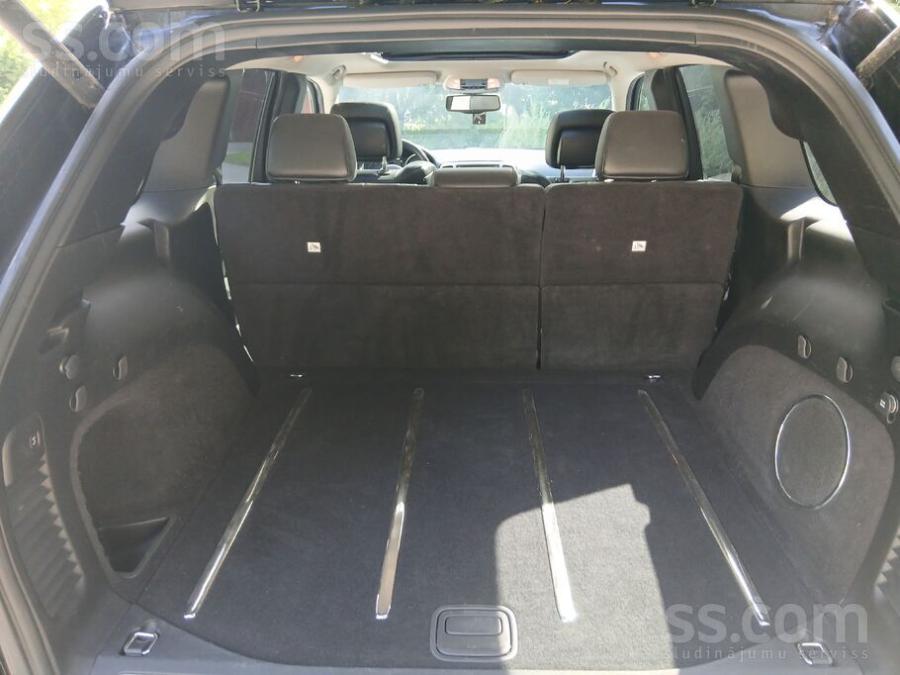 Pelēks Jeep Grand Cherokee 2013 Rīga, ar dzinēja tilpumu 3.00 L un nobraukumu 179 tūkst. km par 9500 €, foto 16 vietnē AUTOMOTO.COM.LV