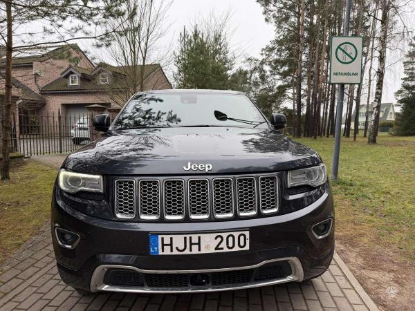 Grey Jeep Grand Cherokee 2014 in Utena, with an engine capacity of 3.00 L and mileage of 221 thousand km for 10700 €, photo 8 on AUTOMOTO.COM.LV