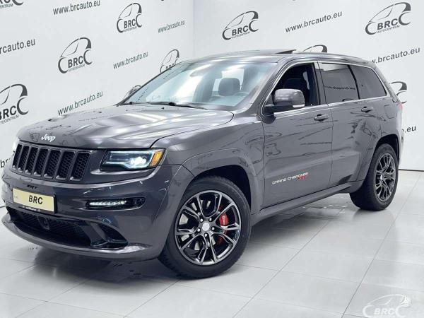 Pelēks Jeep Grand Cherokee 2014 Viļņa, ar dzinēja tilpumu 6.42 L un nobraukumu 198 tūkst. km par 23000 €, foto 1 vietnē AUTOMOTO.COM.LV