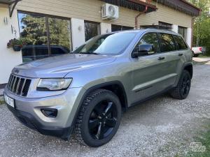 Grey Jeep Grand Cherokee 2014 in Klaipeda, with an engine capacity of 3.00 L and mileage of 213 thousand km for 14500 €, photo 2 on AUTOMOTO.COM.LV