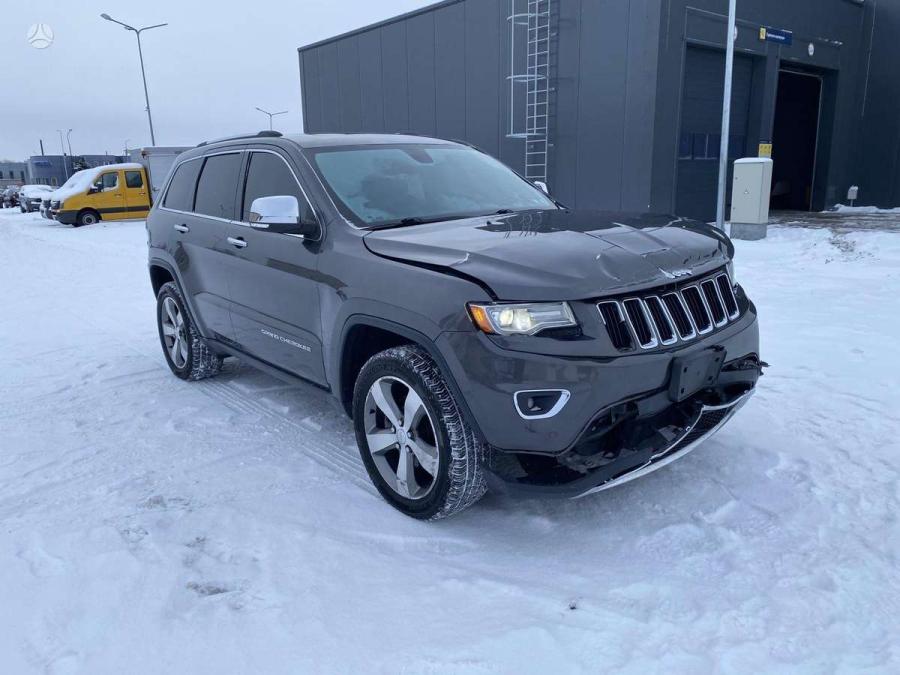 Grey Jeep Grand Cherokee 2014 in Siauliai, with an engine capacity of 3.60 L and mileage of 167 thousand km for 8400 €, photo 7 on AUTOMOTO.COM.LV