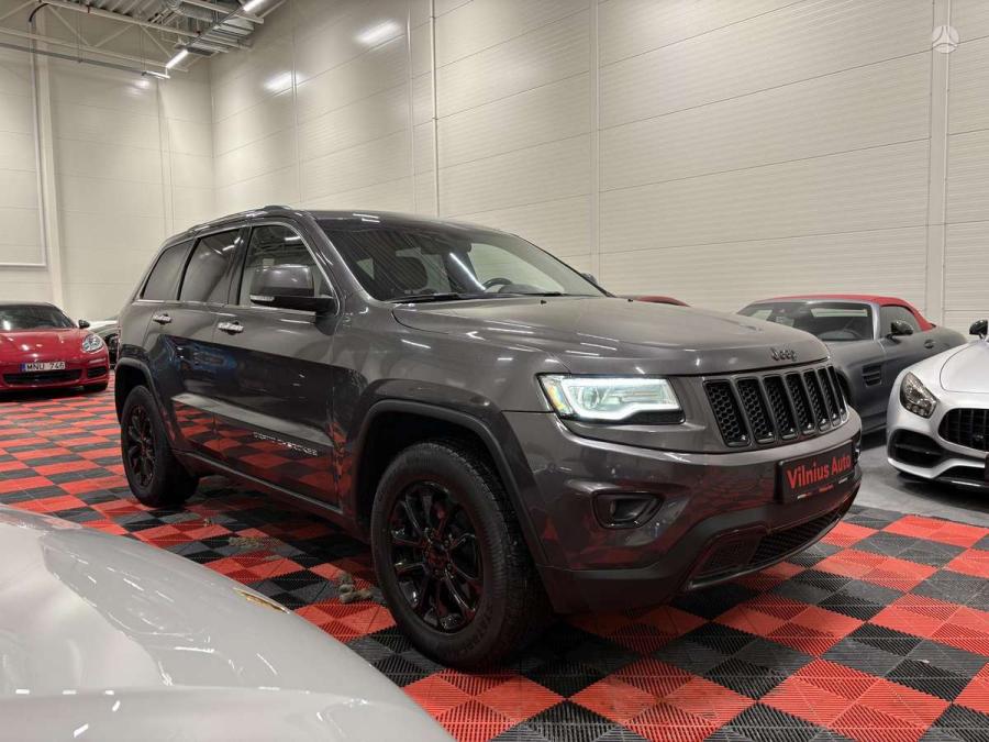 Grey Jeep Grand Cherokee 2014 in Vilnius, with an engine capacity of 2.99 L and mileage of 201 thousand km for 13500 €, photo 3 on AUTOMOTO.COM.LV