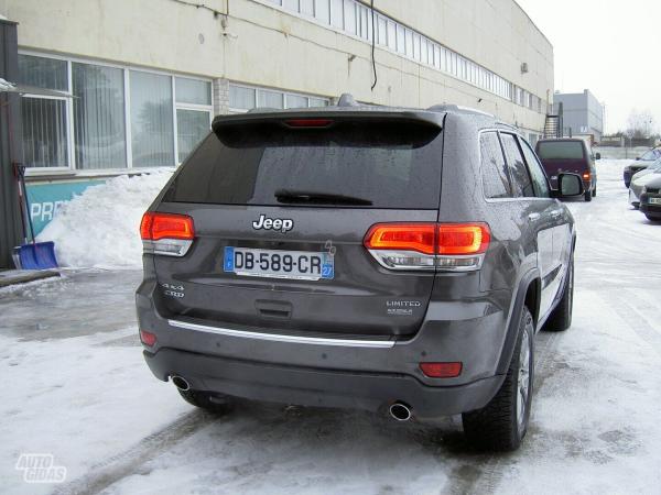 Grey Jeep Grand Cherokee 2014 in Vilnius, with an engine capacity of 3.00 L and mileage of 218 thousand km for 11699 €, photo 10 on AUTOMOTO.COM.LV