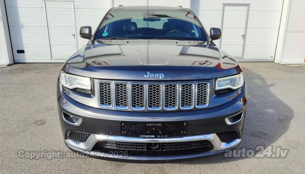Grey Jeep Grand Cherokee 2014 in Tallinn, with an engine capacity of 3.00 L and mileage of 190 thousand km for 14199 €, photo 4 on AUTOMOTO.COM.LV