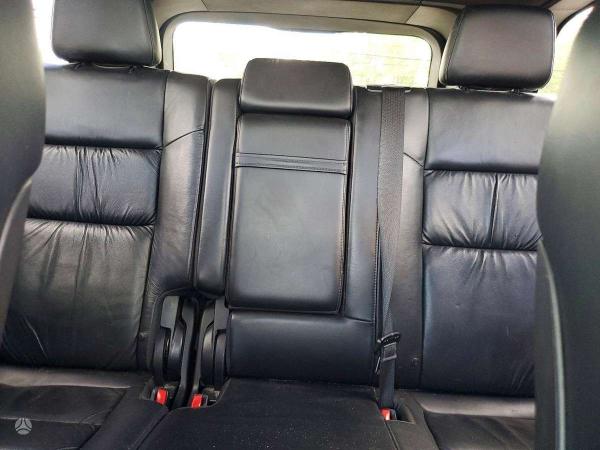 Grey Jeep Grand Cherokee 2014 in Siauliai, with an engine capacity of 3.60 L and mileage of 280 thousand km for 7878 €, photo 8 on AUTOMOTO.COM.LV