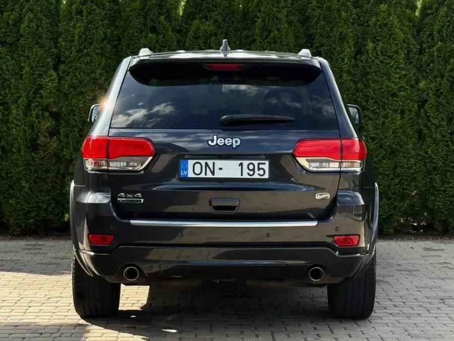 Pelēks Jeep Grand Cherokee 2014 Jelgava, ar dzinēja tilpumu 3.00 L un nobraukumu 214 tūkst. km par 13900 €, foto 7 vietnē AUTOMOTO.COM.LV