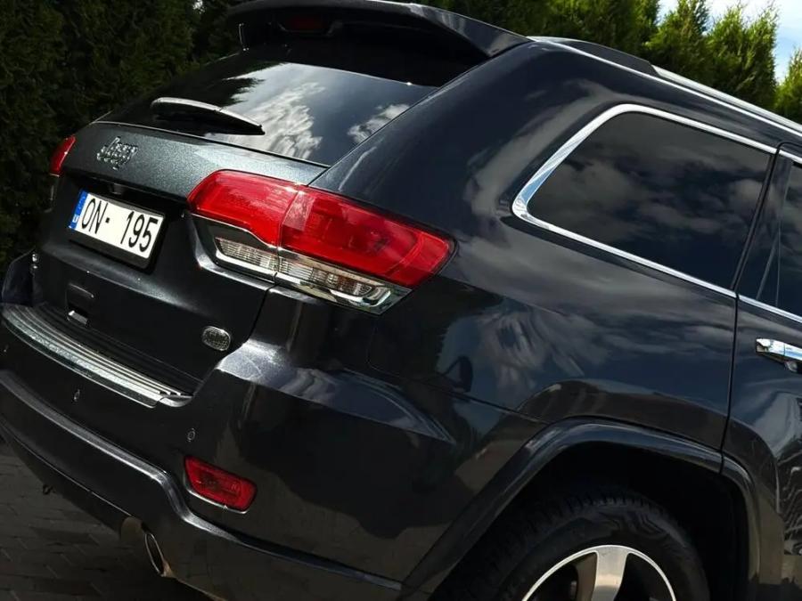 Pelēks Jeep Grand Cherokee 2014 Jelgava, ar dzinēja tilpumu 3.00 L un nobraukumu 214 tūkst. km par 13900 €, foto 12 vietnē AUTOMOTO.COM.LV